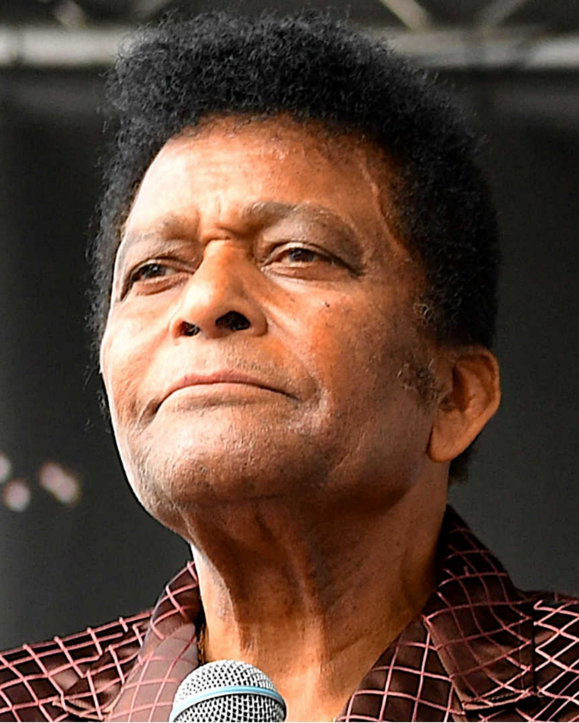 Charlie Pride – Mama Don’t Cry for Me – Country Music