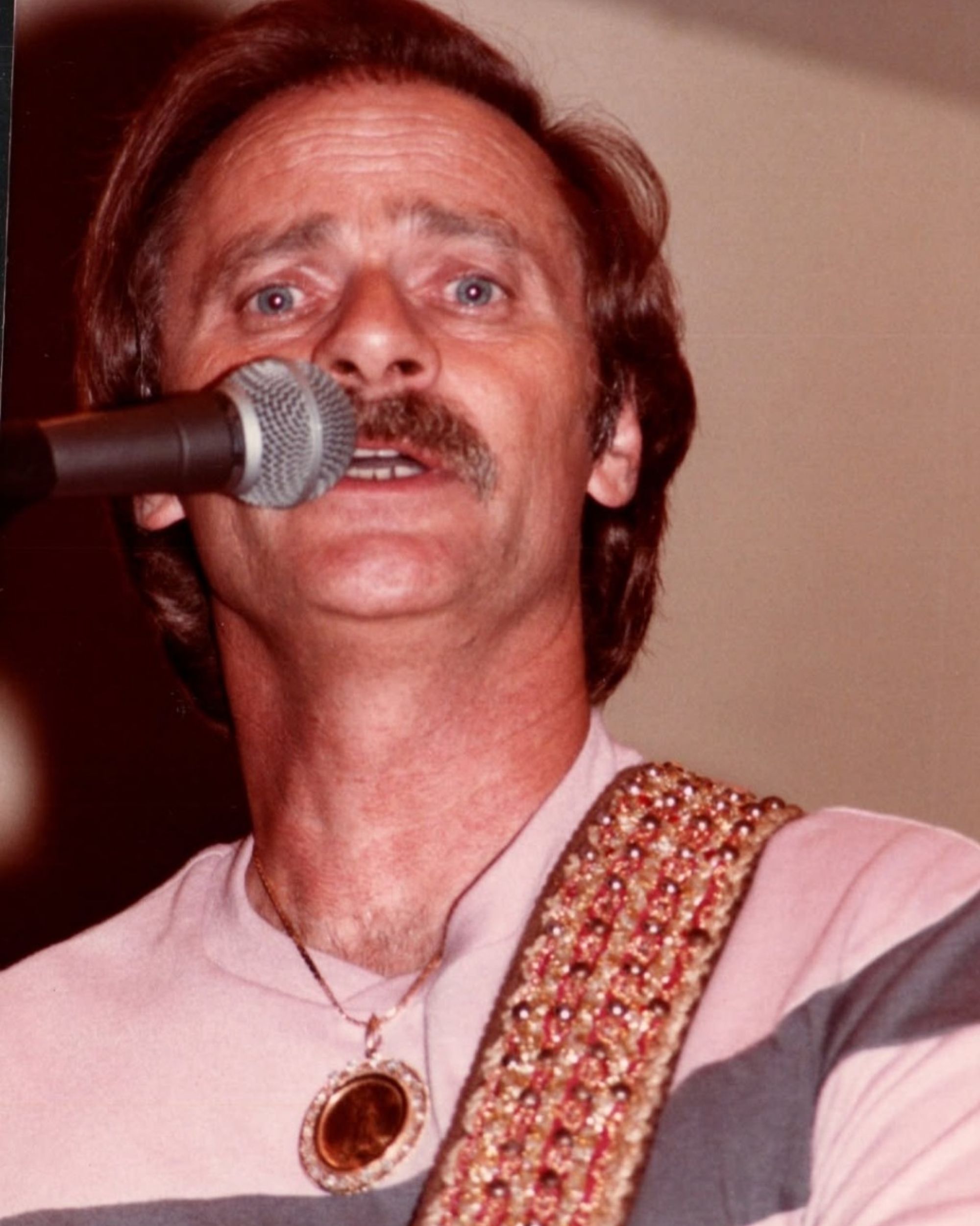 VERN GOSDIN SANG THIS LIKE A MAN WHO HAD FINALLY FOUND HIS PLACE. It ...